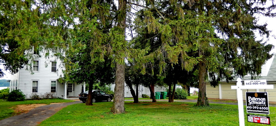 Port Herman: An Annual Gathering Place for Vacationers - Window on ...